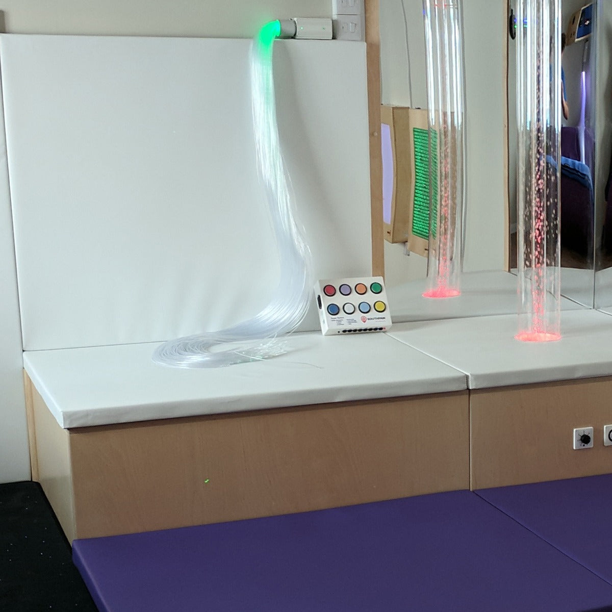 Large Platform - Comfortable & Durable Seating - Southpaw.co.uk